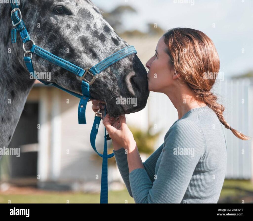 Descubre cómo es la mujer caballo en el amor: apasionada y única